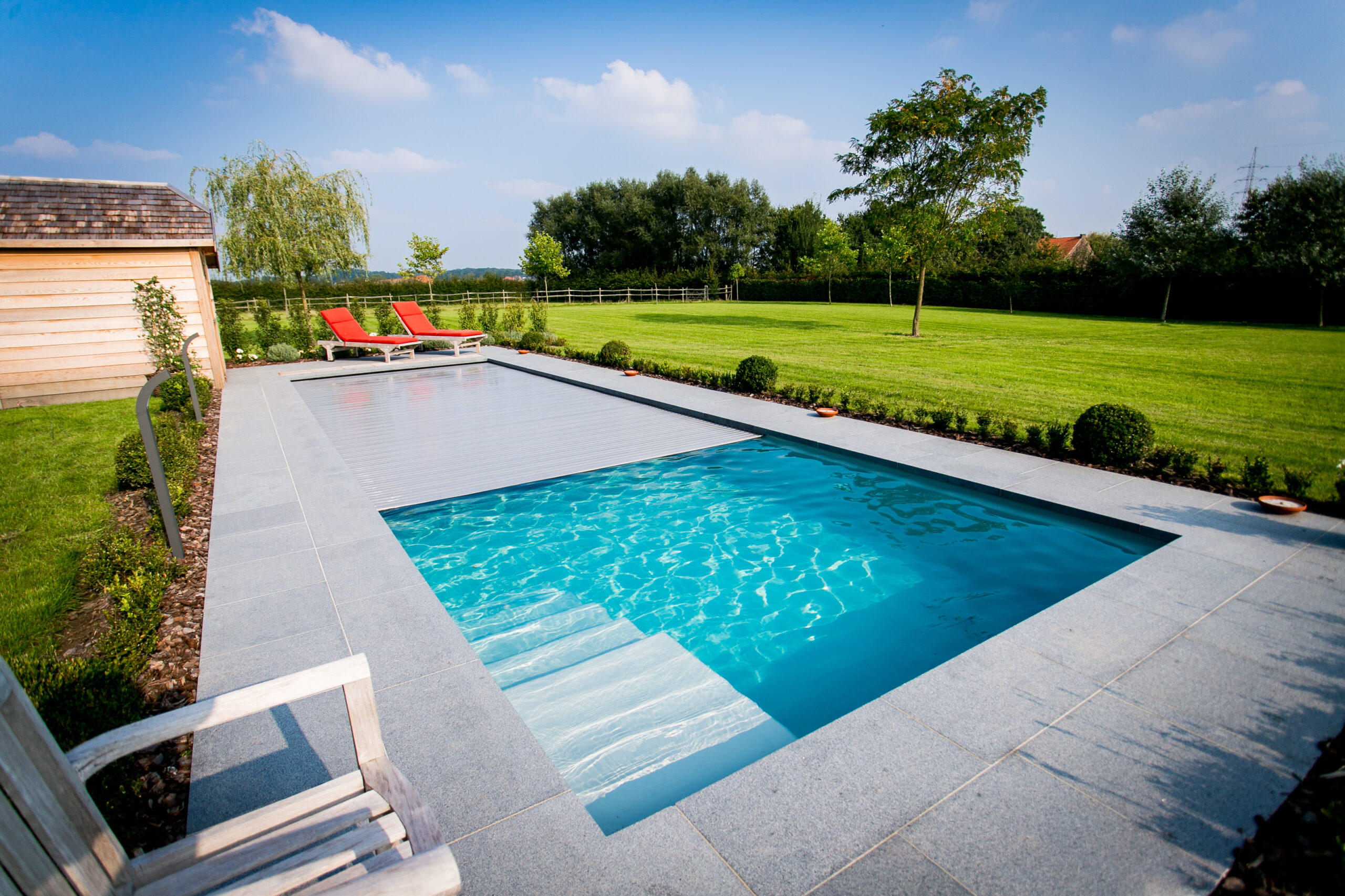 Specialist in zwembadaanleg, renovatie of onderhoud Limburg | CN Pools
